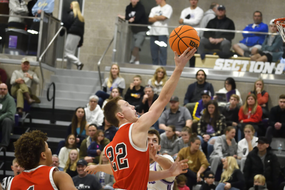 Cooper Lewis scores career-high 47 to lead Lehi boys basketball past ...
